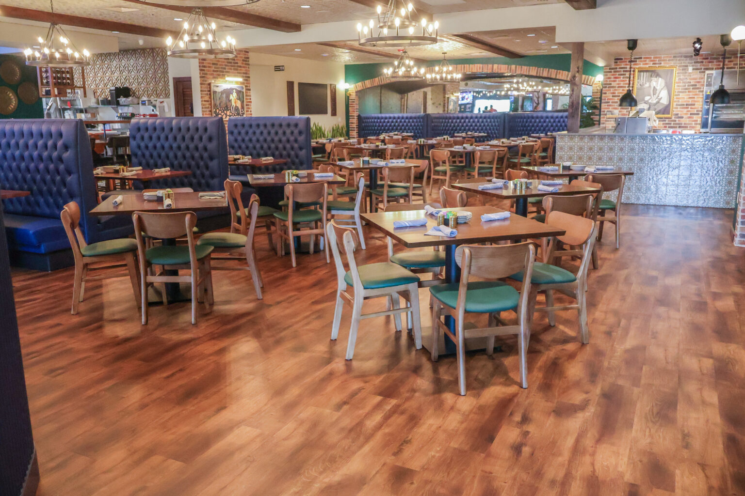 Seating Areas | Jorge's Waco